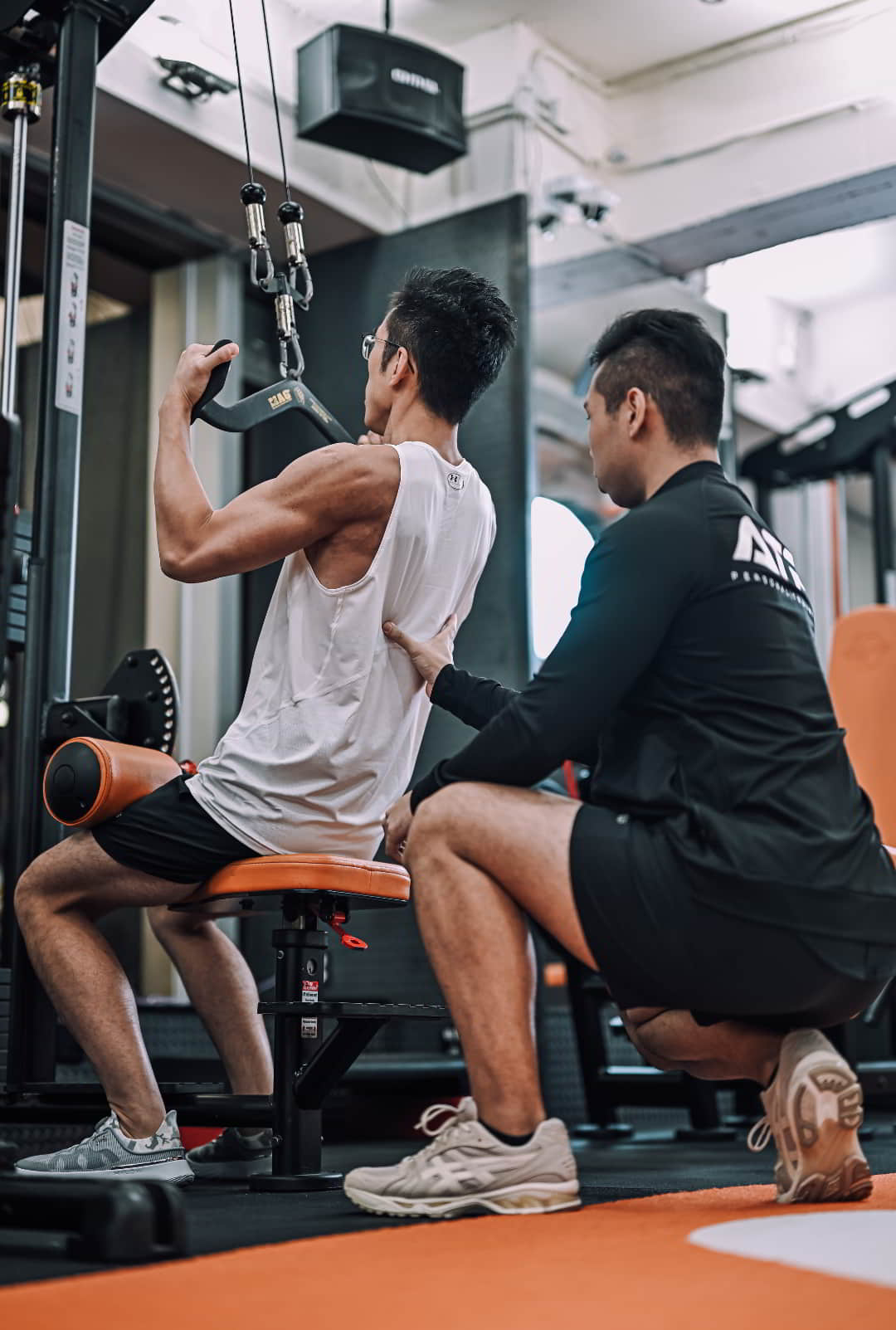 Working out together helped busy lawyers Dora and Byron to totally ...